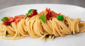 7 Reasons Why Your Pasta Noodles Are Gummy (+How to Fix) - The Dough ...