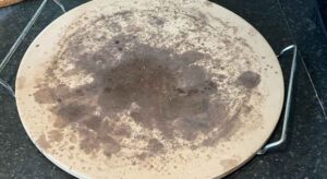 How to Clean a Pizza Stone (Step-By-Step Beginners Guide) - The Dough ...